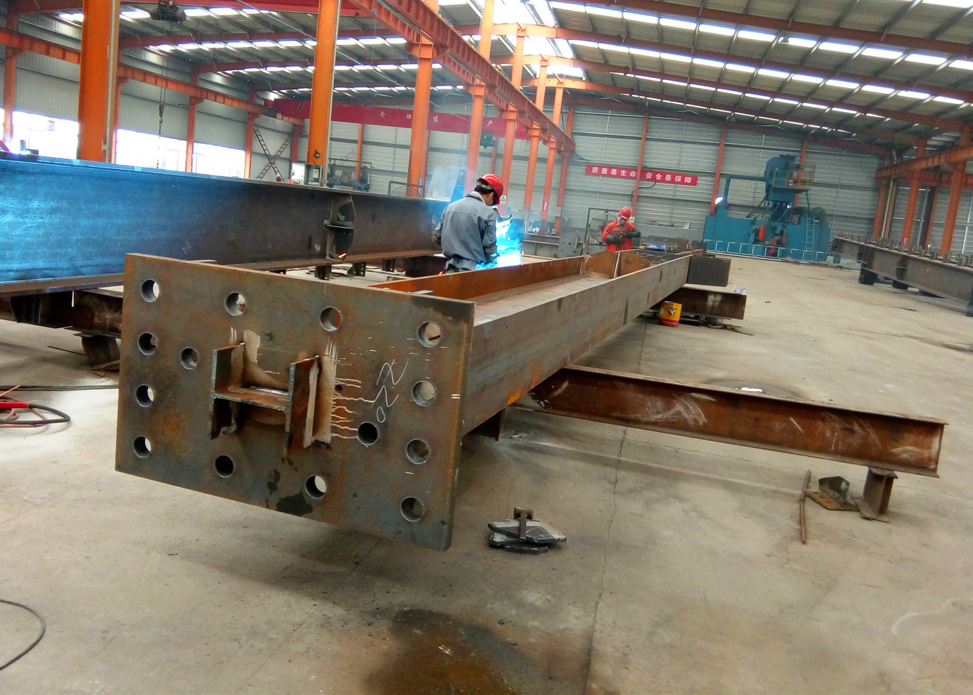 Prefab Steel Support Beams & Columns - Structural Fabrication