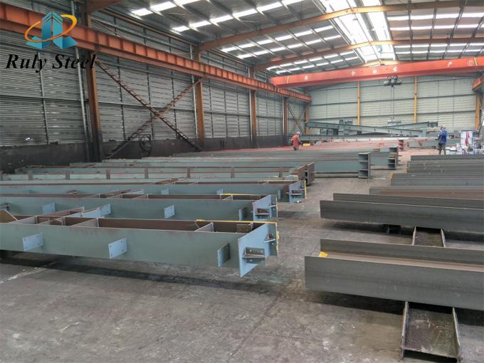 Custom Pre-Engineered Steel Structure Building with Parapet Wall